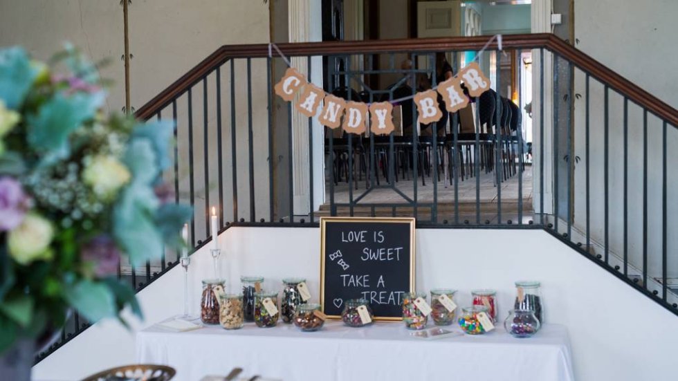 15 Candy Bar Ideas: Sweetening Your Celebrations | Picnic Makers